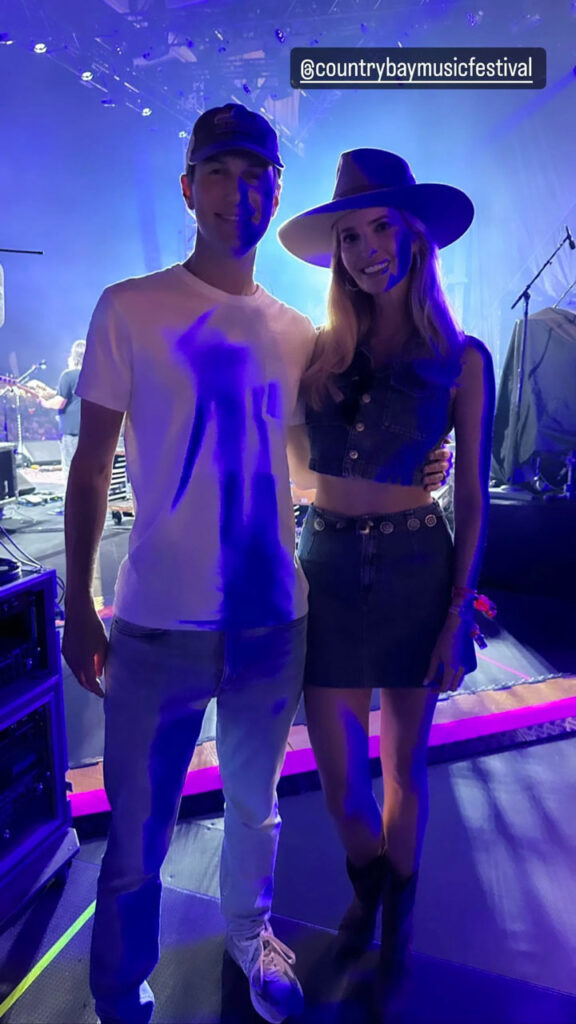 Ivanka Trump sve iznenadila u traper outfitu s topićem