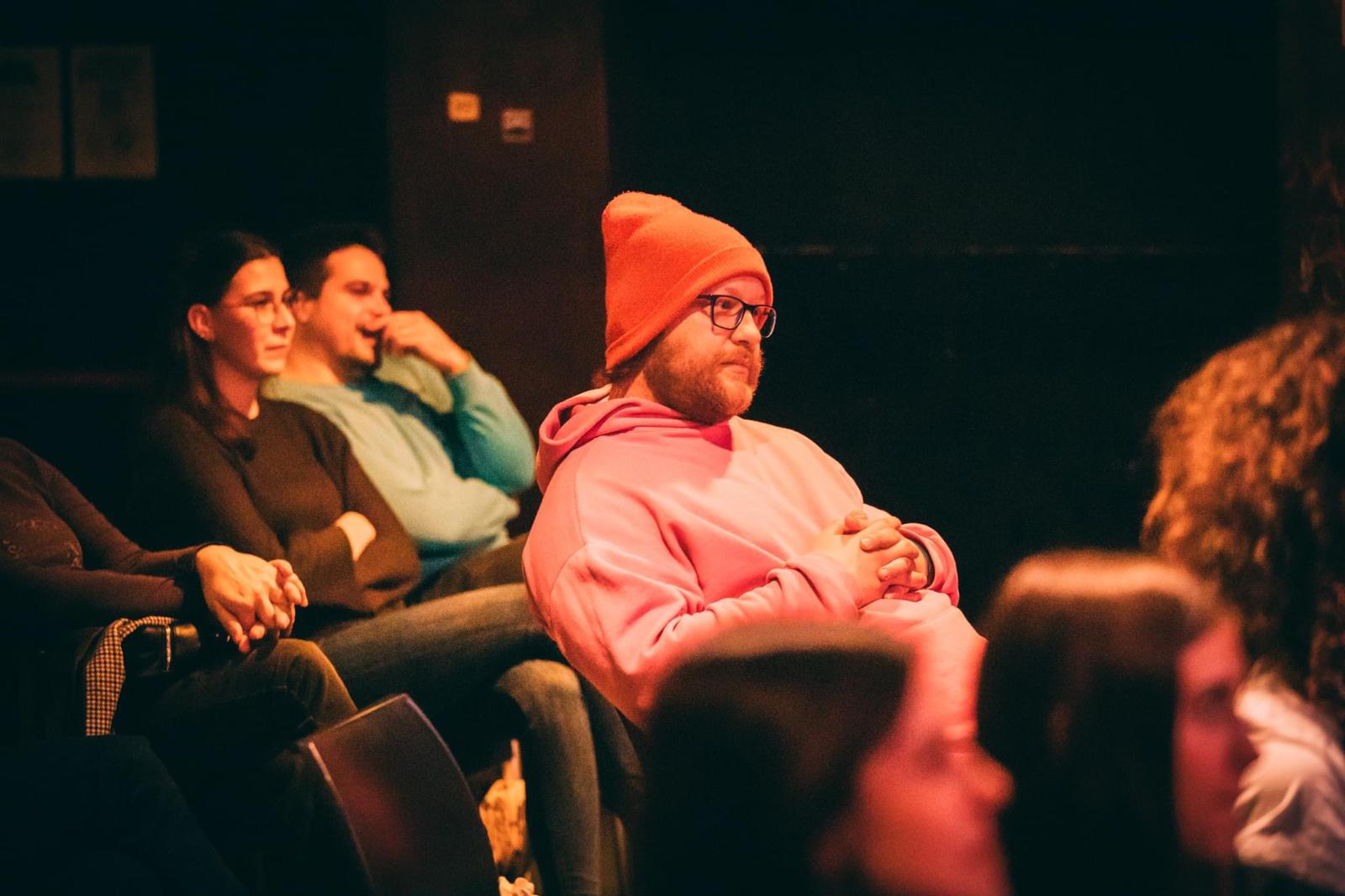 Fenksta za HELLO!:"Spletkama drugih izvođača ne dam da dođu do mene ...