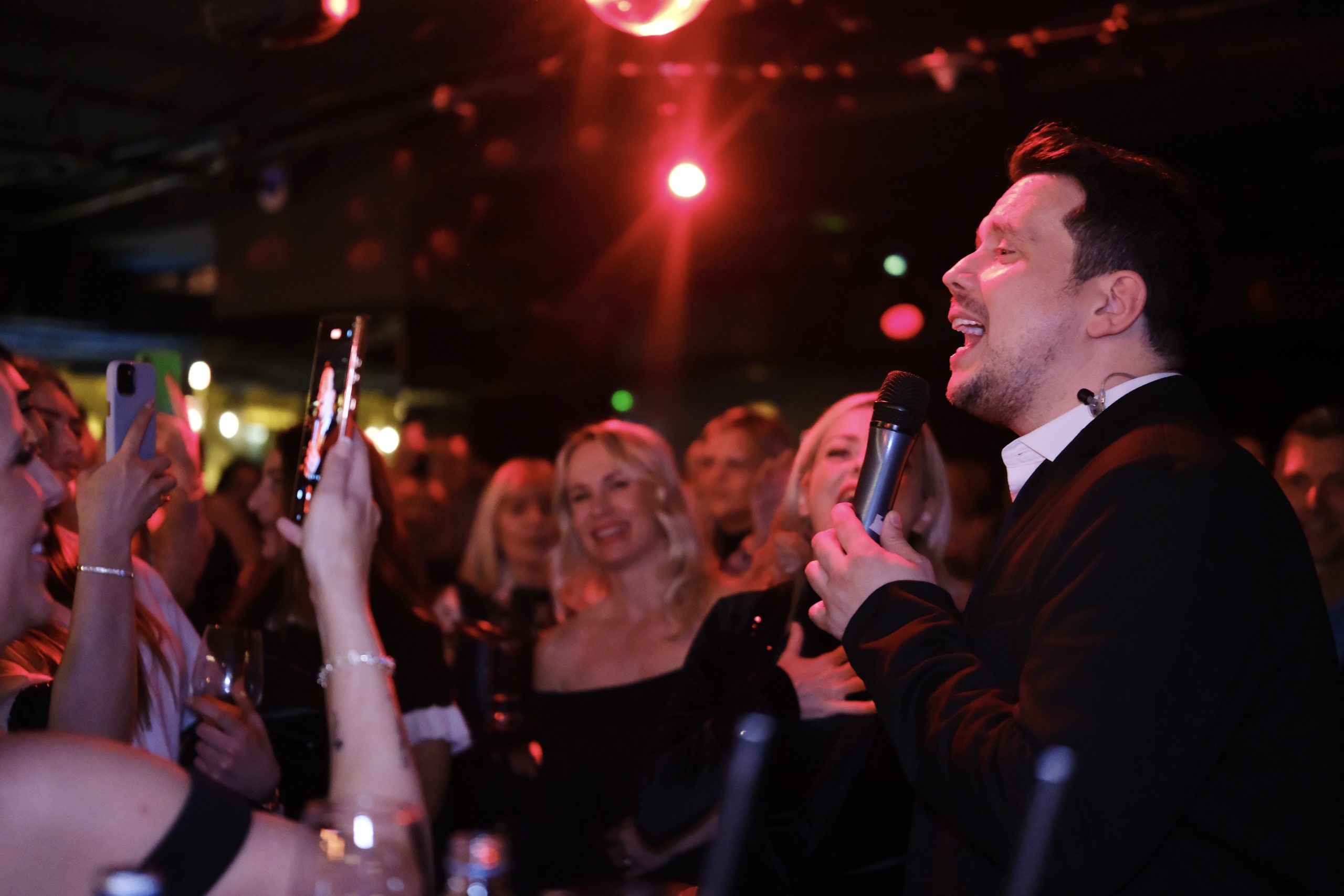 Marko Nikolić nas ponovno osvaja - nova balada "Srce uvijek pamti ...