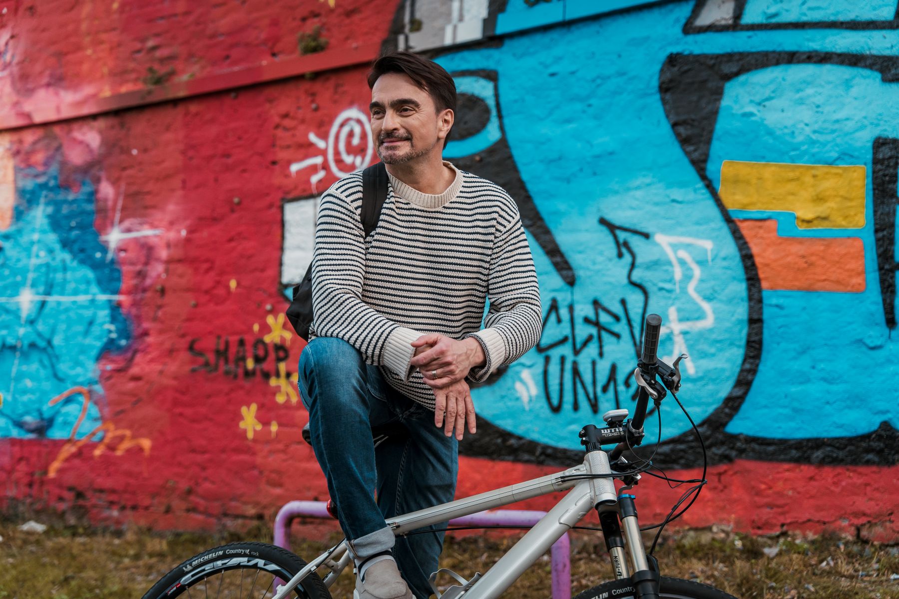 Obiteljska premijera koja osvaja: Jole u novom spotu s djecom Ivanom i Ivom - Hello Magazin