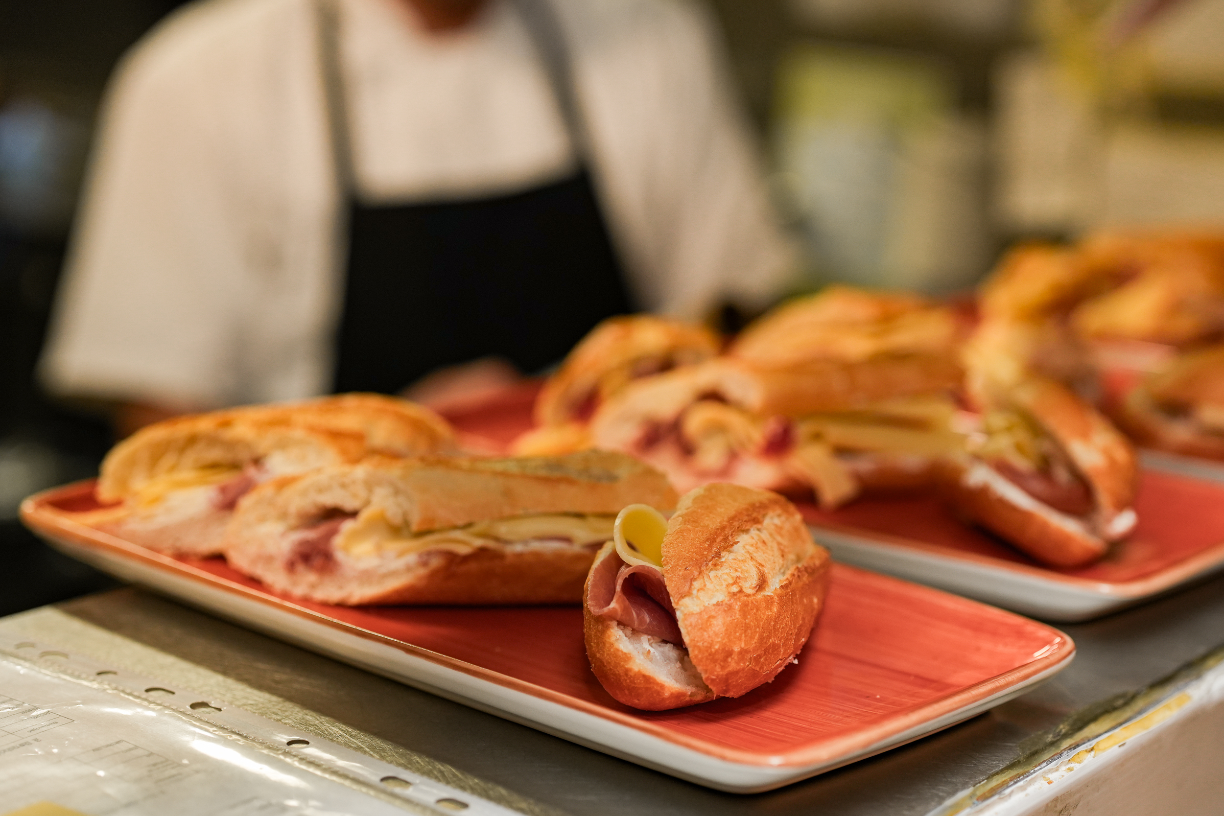 Kad se Shell pretvori u fine dining: restoran Sol hrvatski tapas na ...