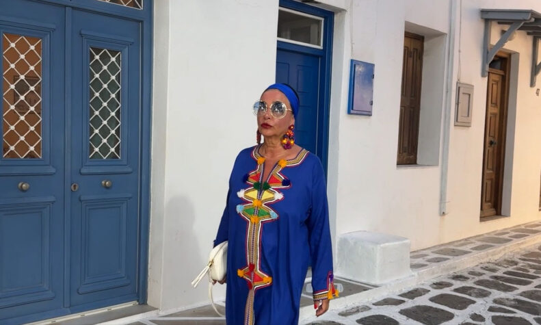 Alka Vuica u Grčkoj pokazala da godine nisu prepreka za strast i ples u novom videu “Oprosti mi ...