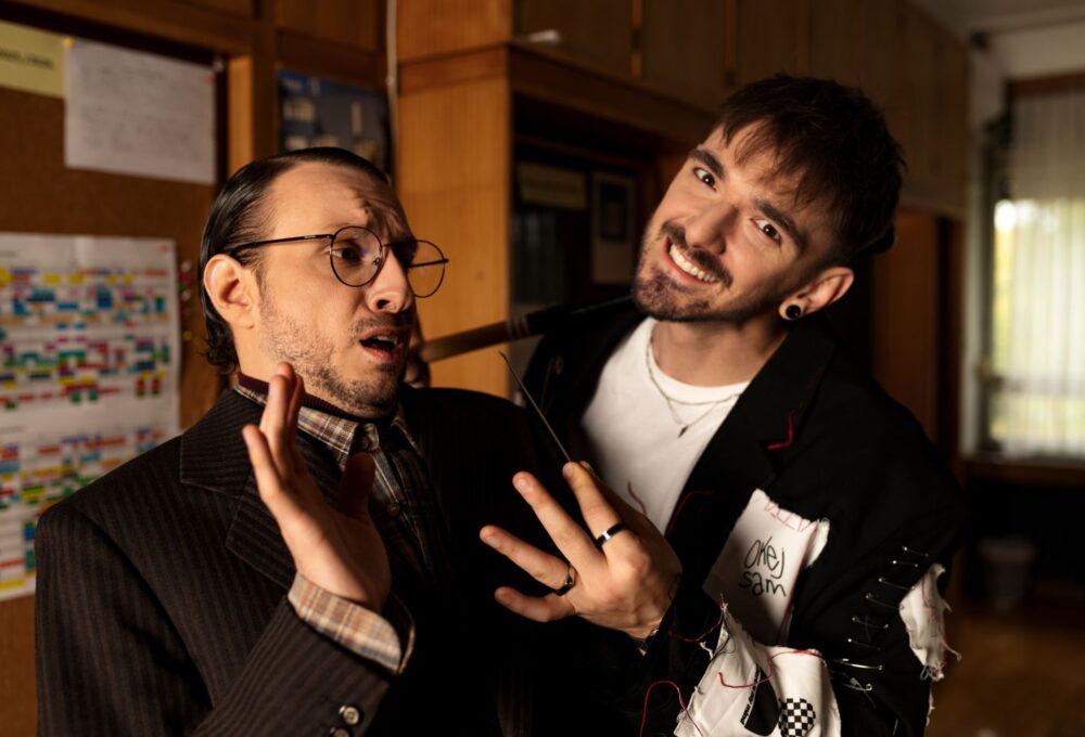 Tko sam ja - Hello Magazin