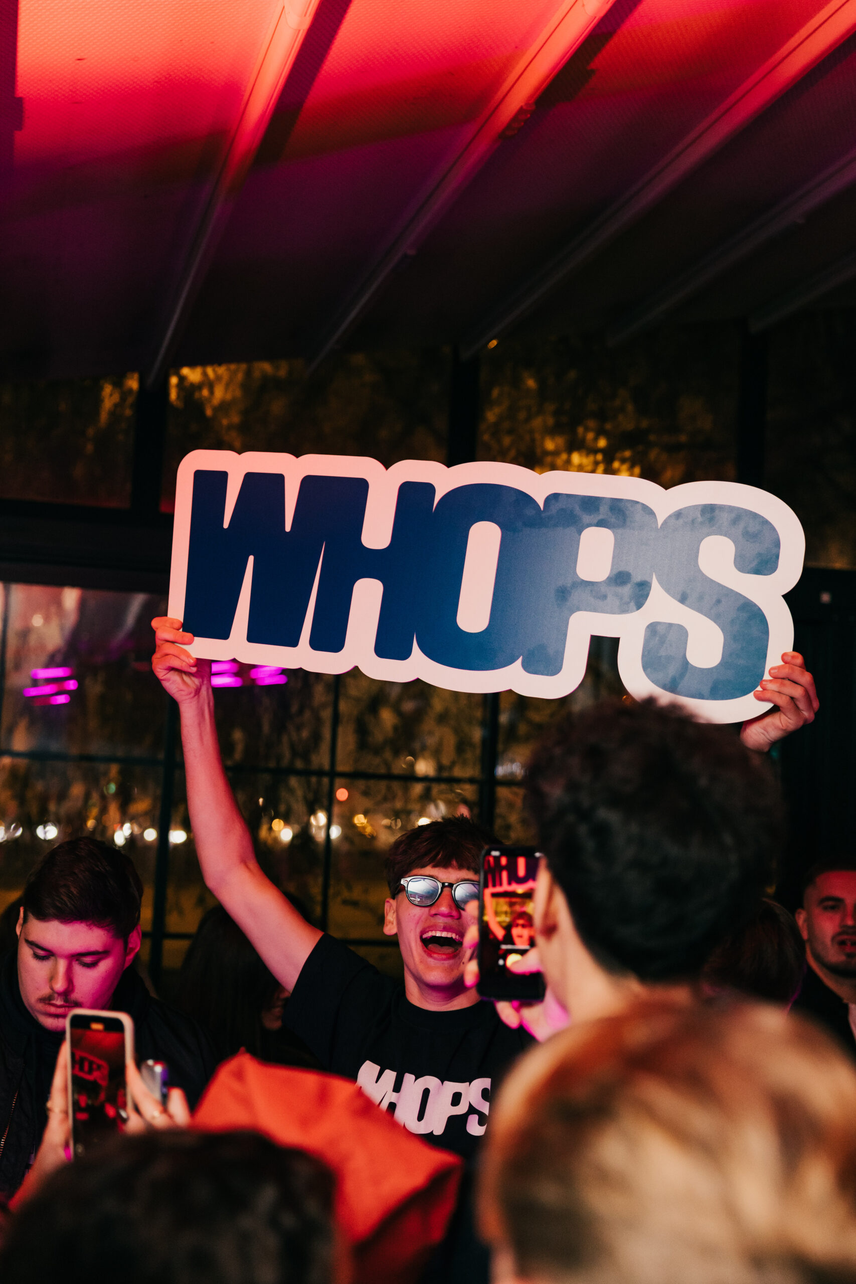Zagreb dobiva NAJLUĐI early-evening party godine: WHOPS 27.3. u Petom ...